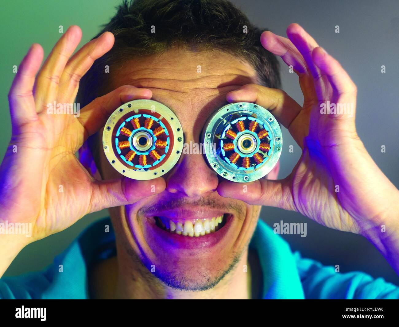Lens head robot hi-res stock photography and images - Alamy