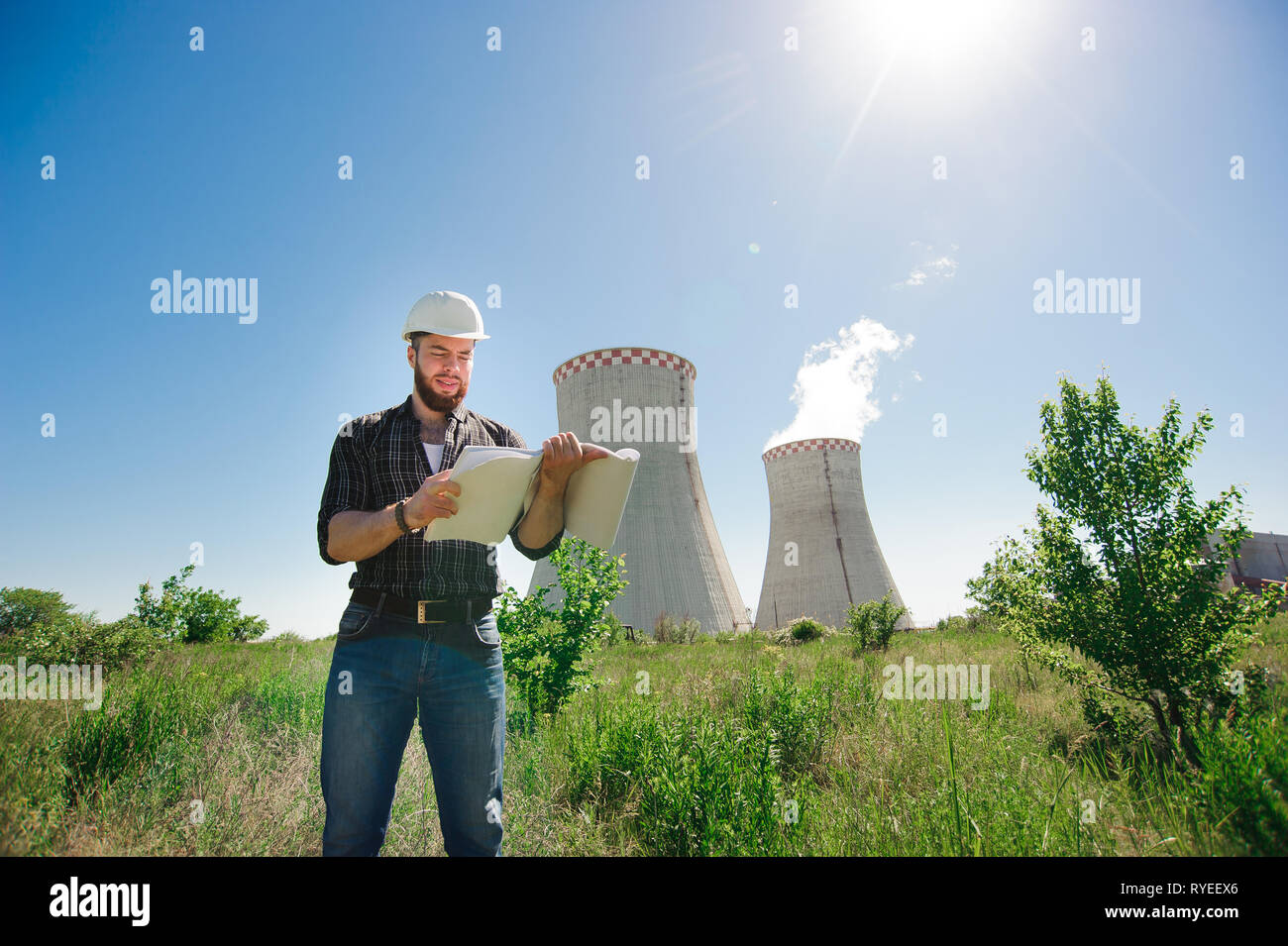 Engineer equipment instruction company hi-res stock photography and ...