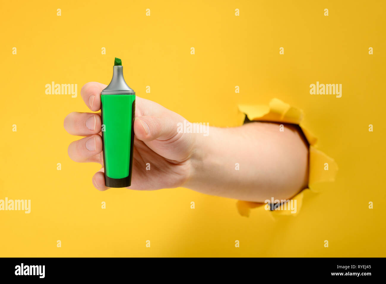 Blue Highlighter And Paper High Resolution Stock Photography and Images ...