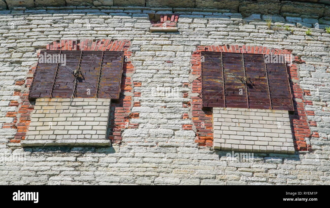 Brick prison hi-res stock photography and images - Alamy