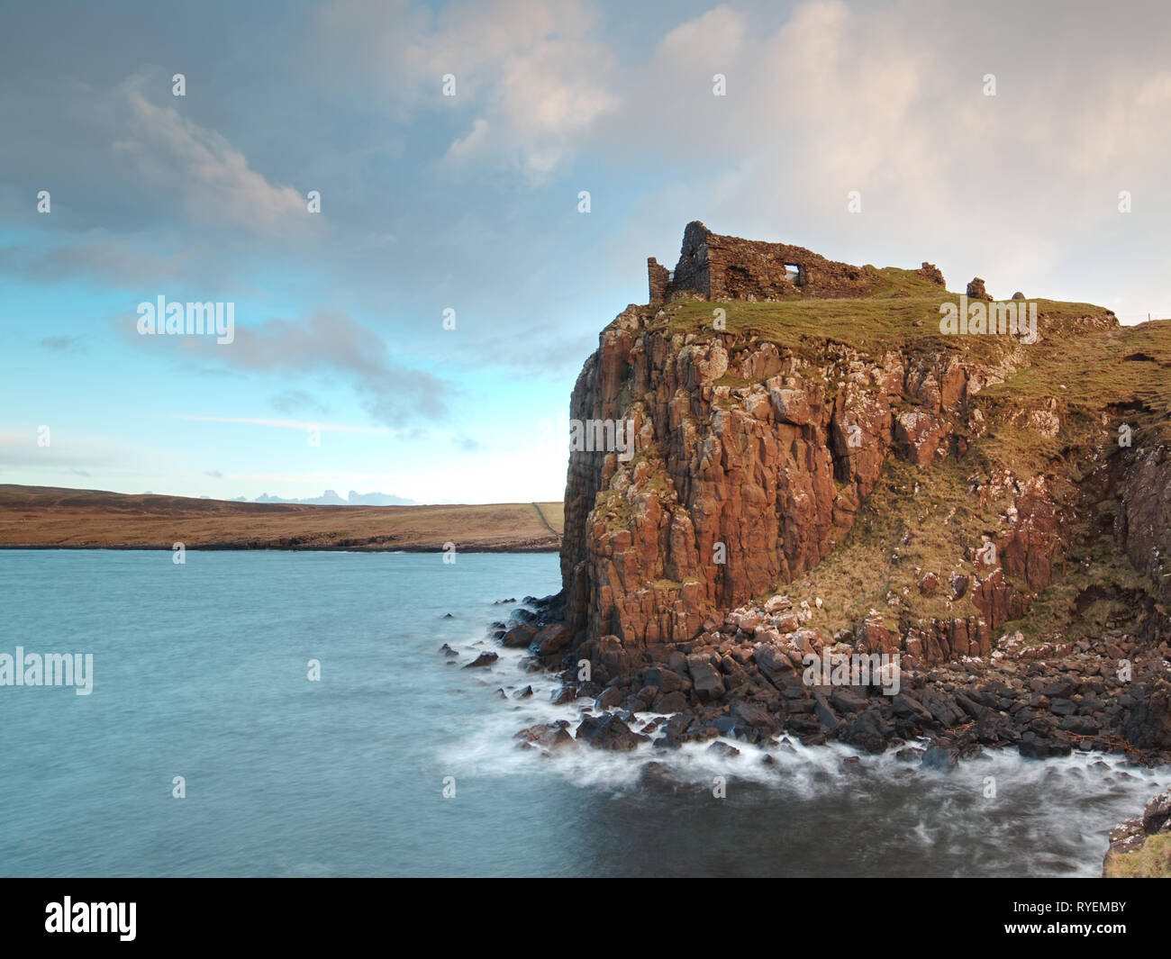 Duntulm Castle, Isle of Skye Stock Photo - Alamy