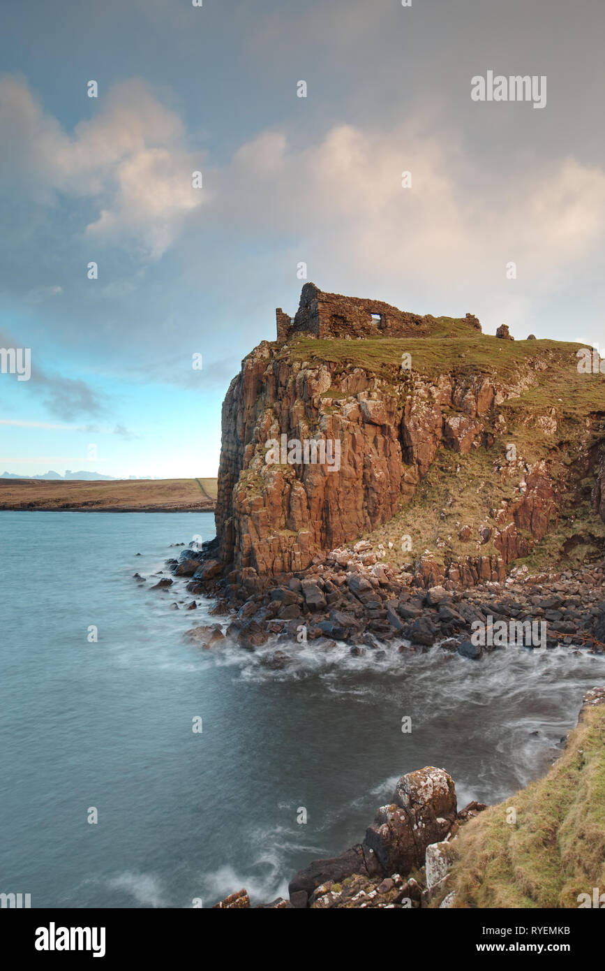 Duntulm Castle, Isle of Skye Stock Photo - Alamy