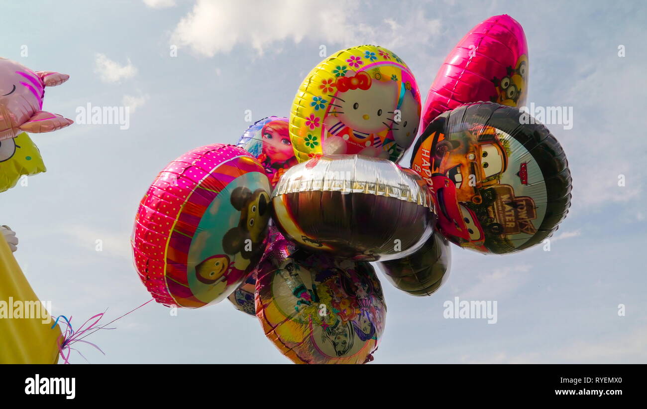 Character balloons hi-res stock photography and images - Alamy