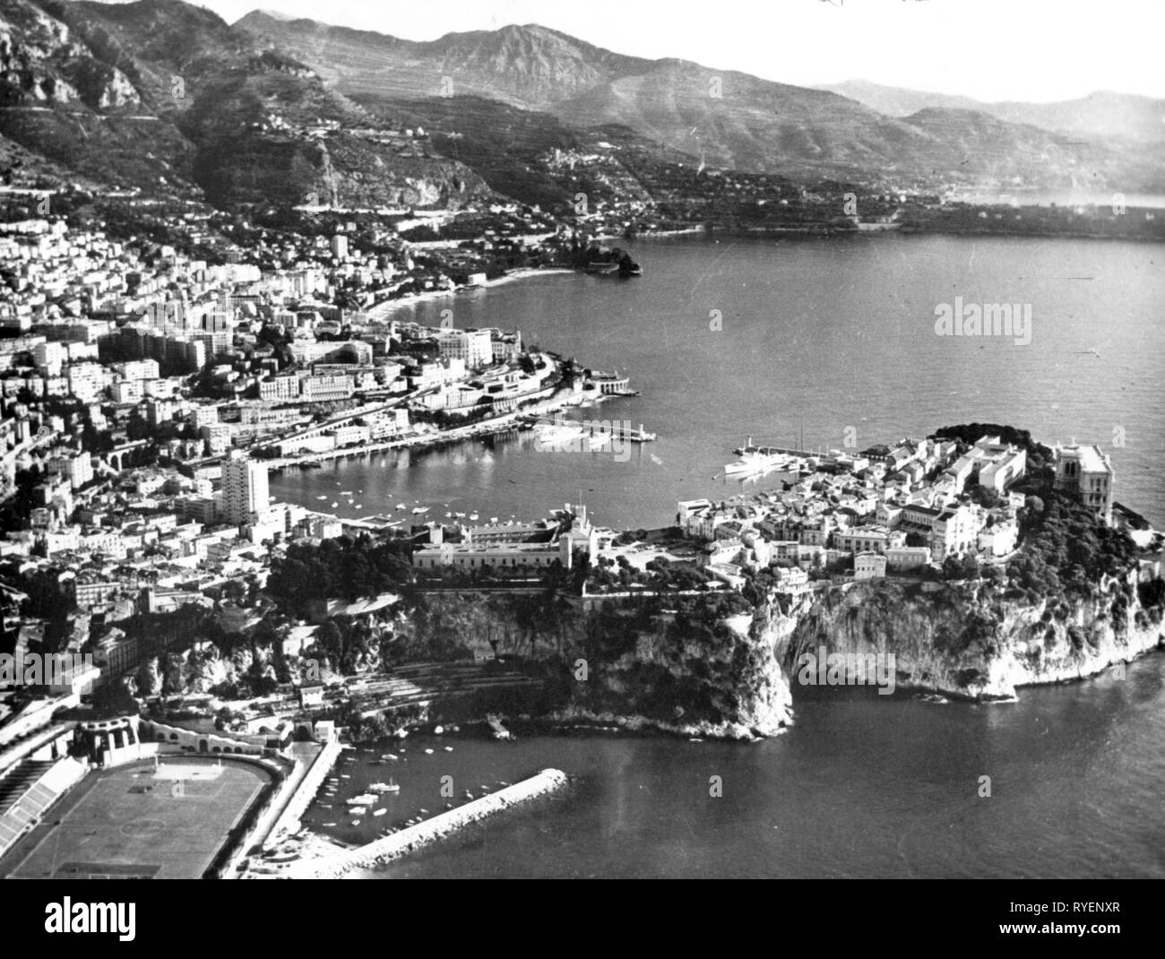 Monaco harbour 1950s hi-res stock photography and images - Alamy