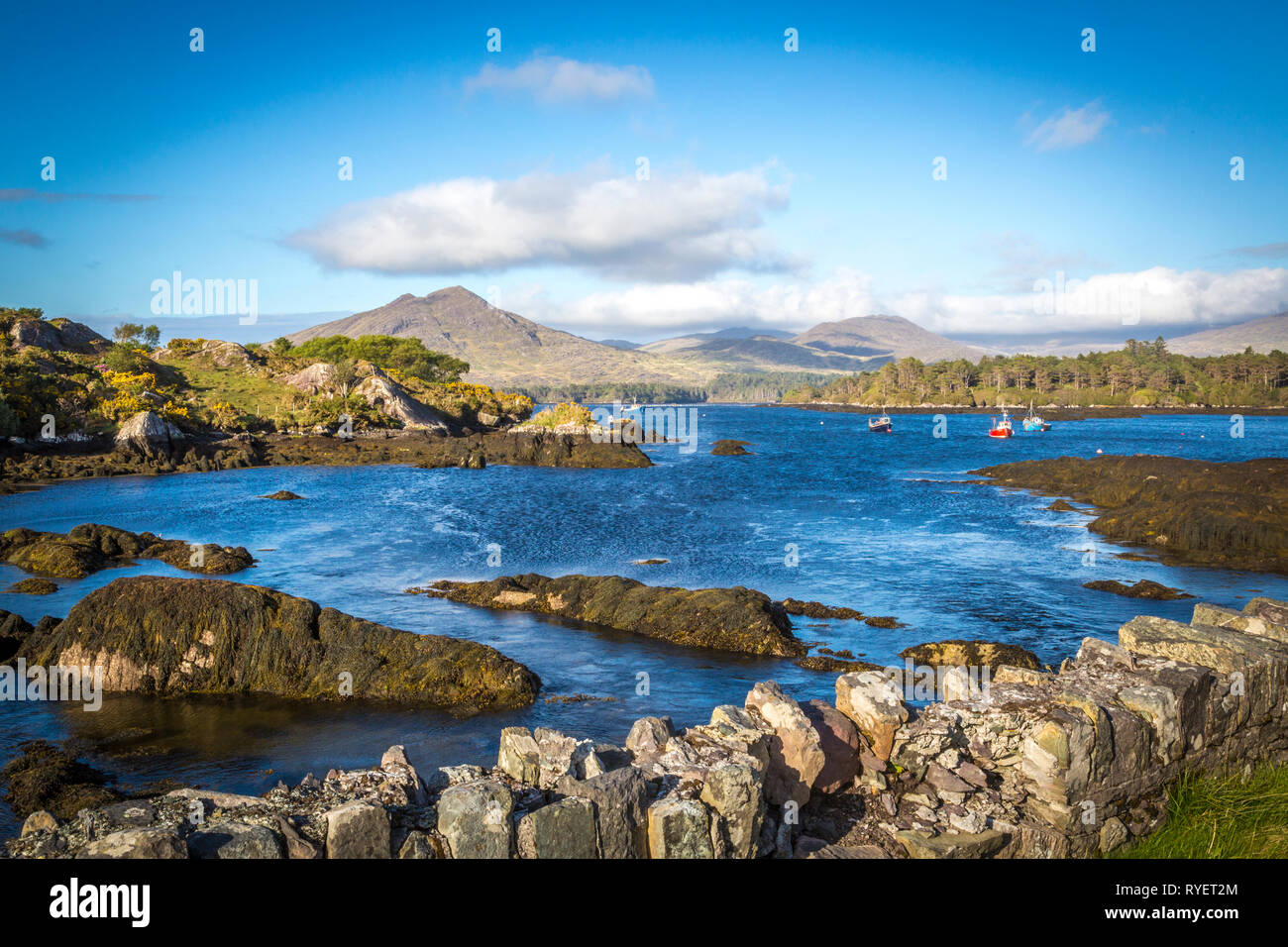 perfect landscape on Beara Peninsula Stock Photo - Alamy