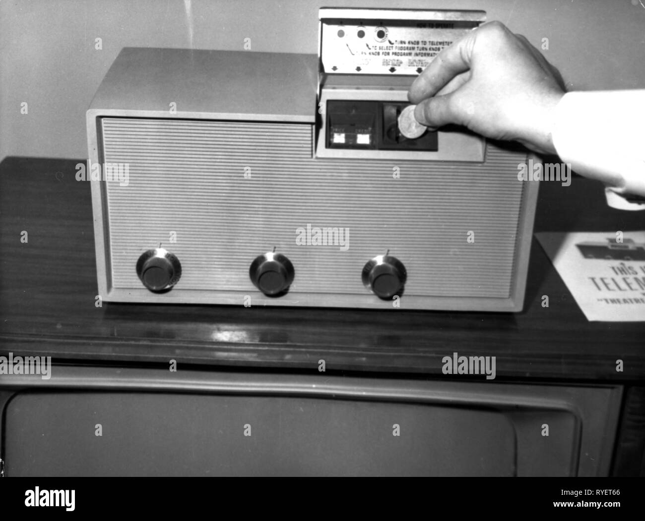 Tv program hi-res stock photography and images - Alamy