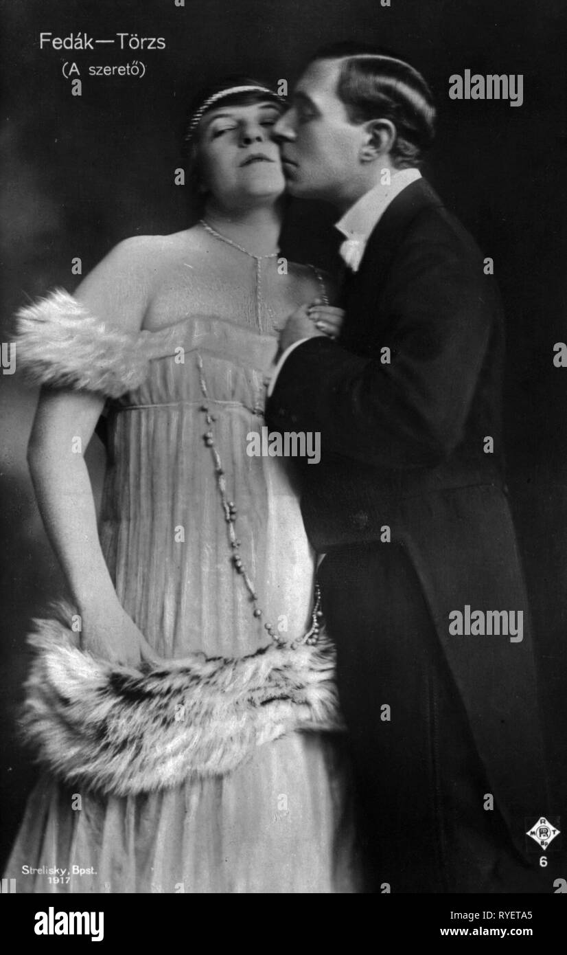 Sari fedak hi-res stock photography and images - Alamy