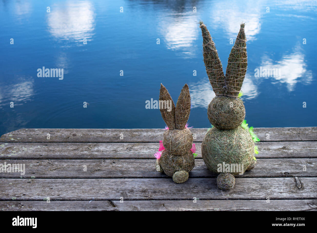 Straw figure hi-res stock photography and images - Alamy