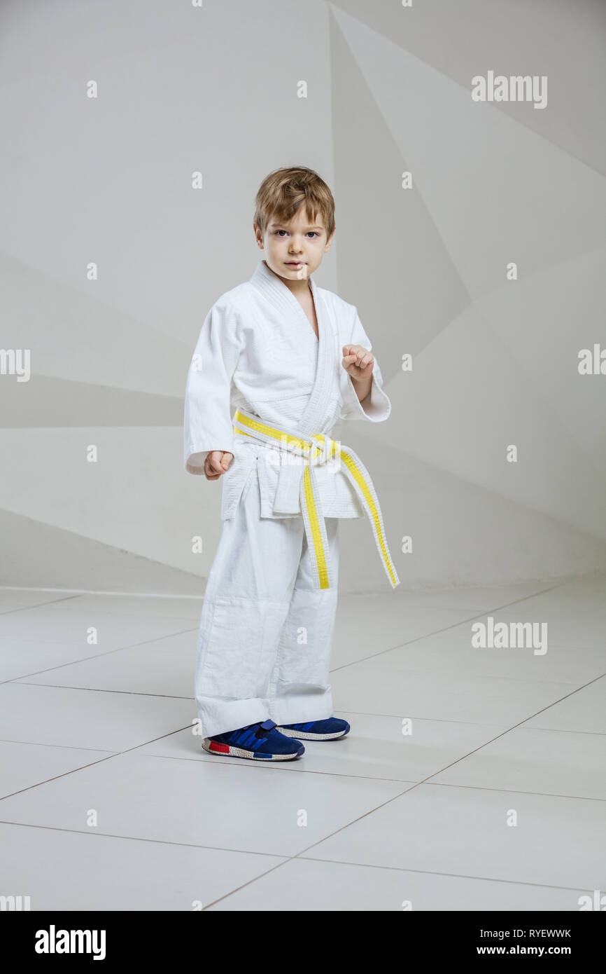 Full length stance hi-res stock photography and images - Alamy