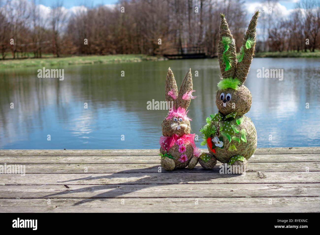 Straw figure hi-res stock photography and images - Alamy
