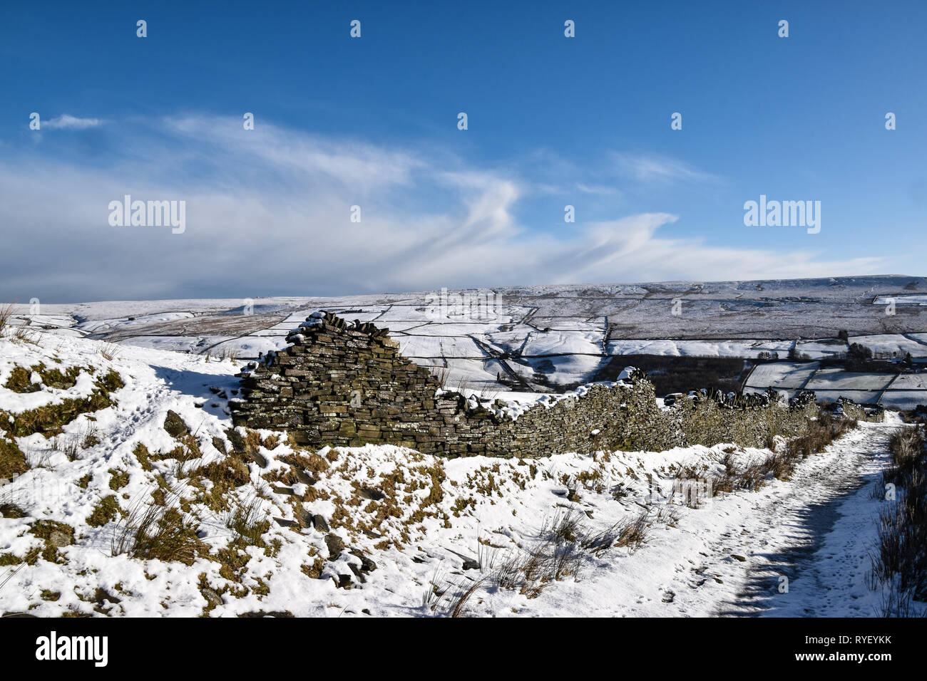 Hebden bridge old gate hi-res stock photography and images - Alamy