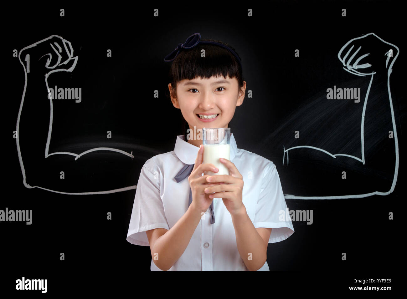 Girls school milk drink hi-res stock photography and images - Alamy