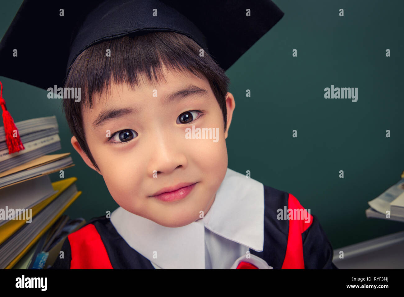 6 7 years graduation hi-res stock photography and images - Alamy