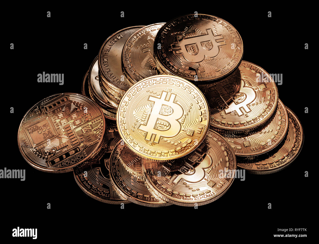 Cryptocurrency fraud hi-res stock photography and images - Alamy