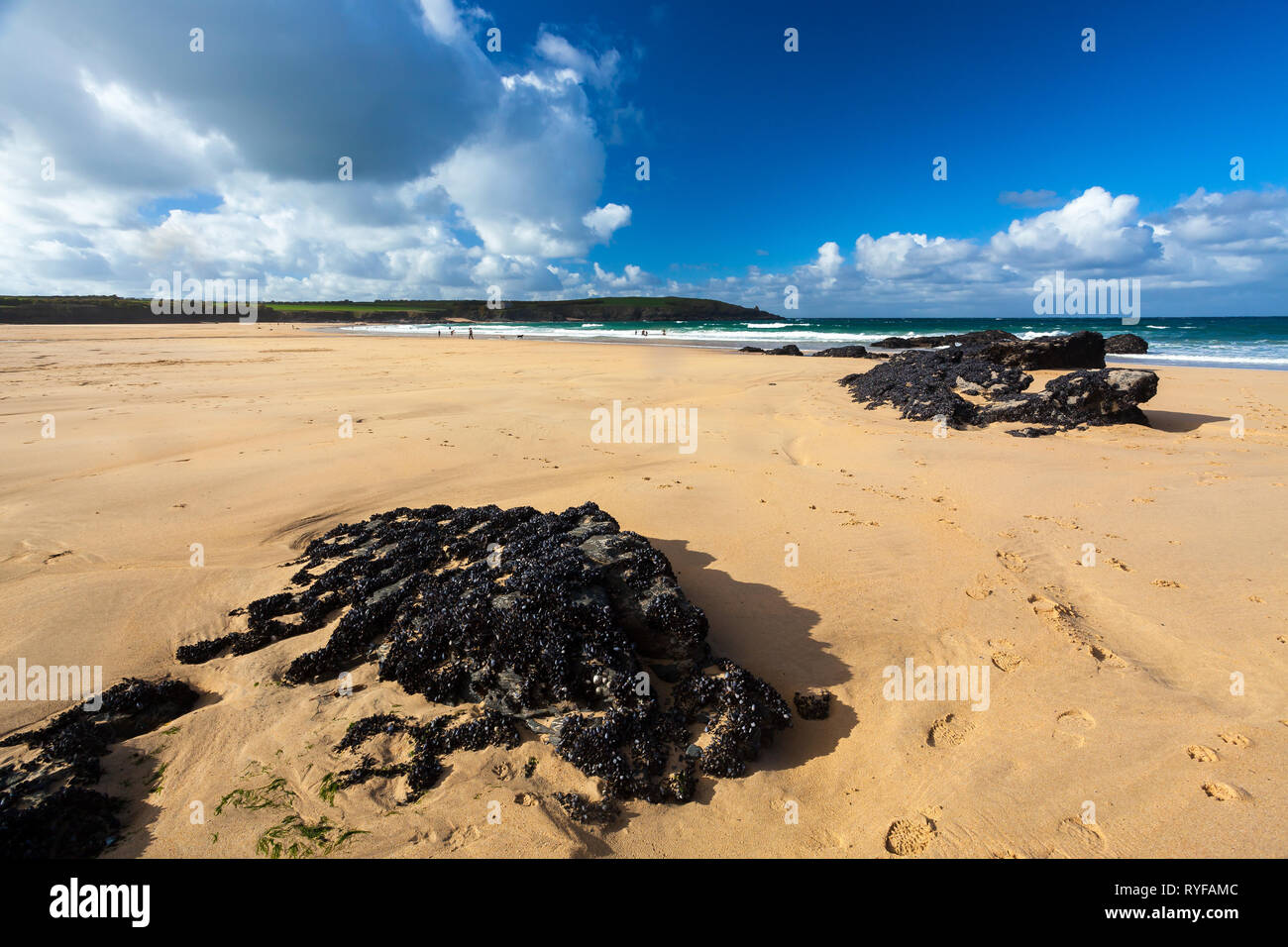 Harlyn bay beach hi-res stock photography and images - Alamy