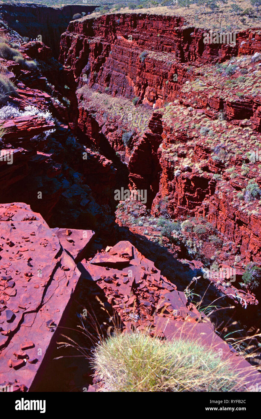 Australia: Hammersley Range Canyon Stone formations Stock Photo - Alamy