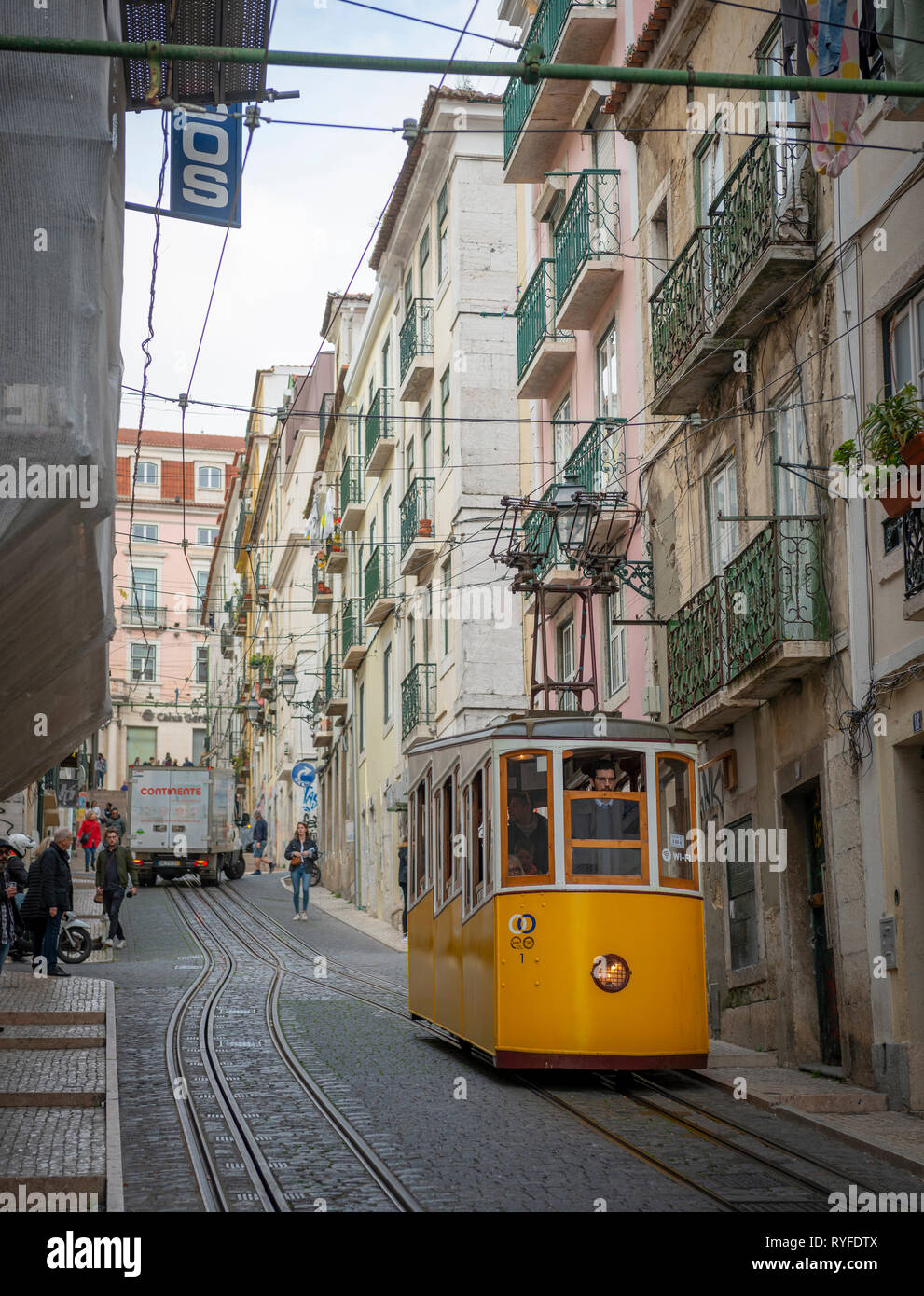 Funicular railway system hi-res stock photography and images - Alamy