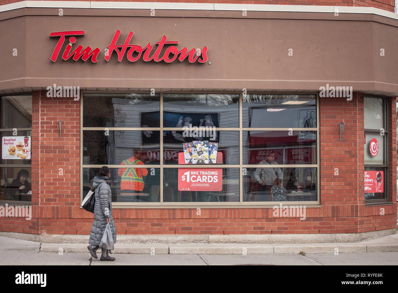 Tim hortons logo hi-res stock photography and images - Alamy