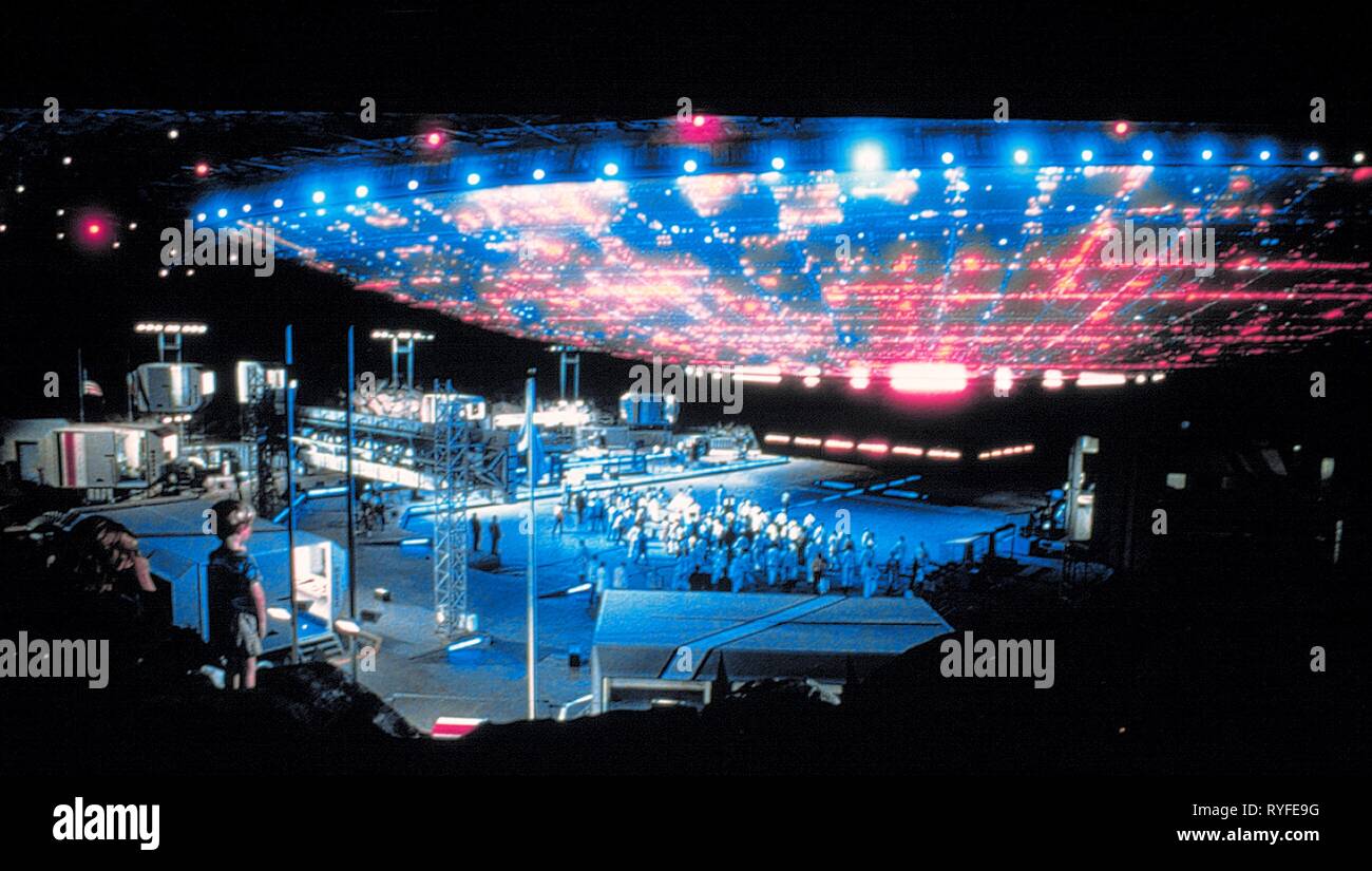 UFO SCENE, CLOSE ENCOUNTERS OF THE THIRD KIND, 1977 Stock Photo - Alamy