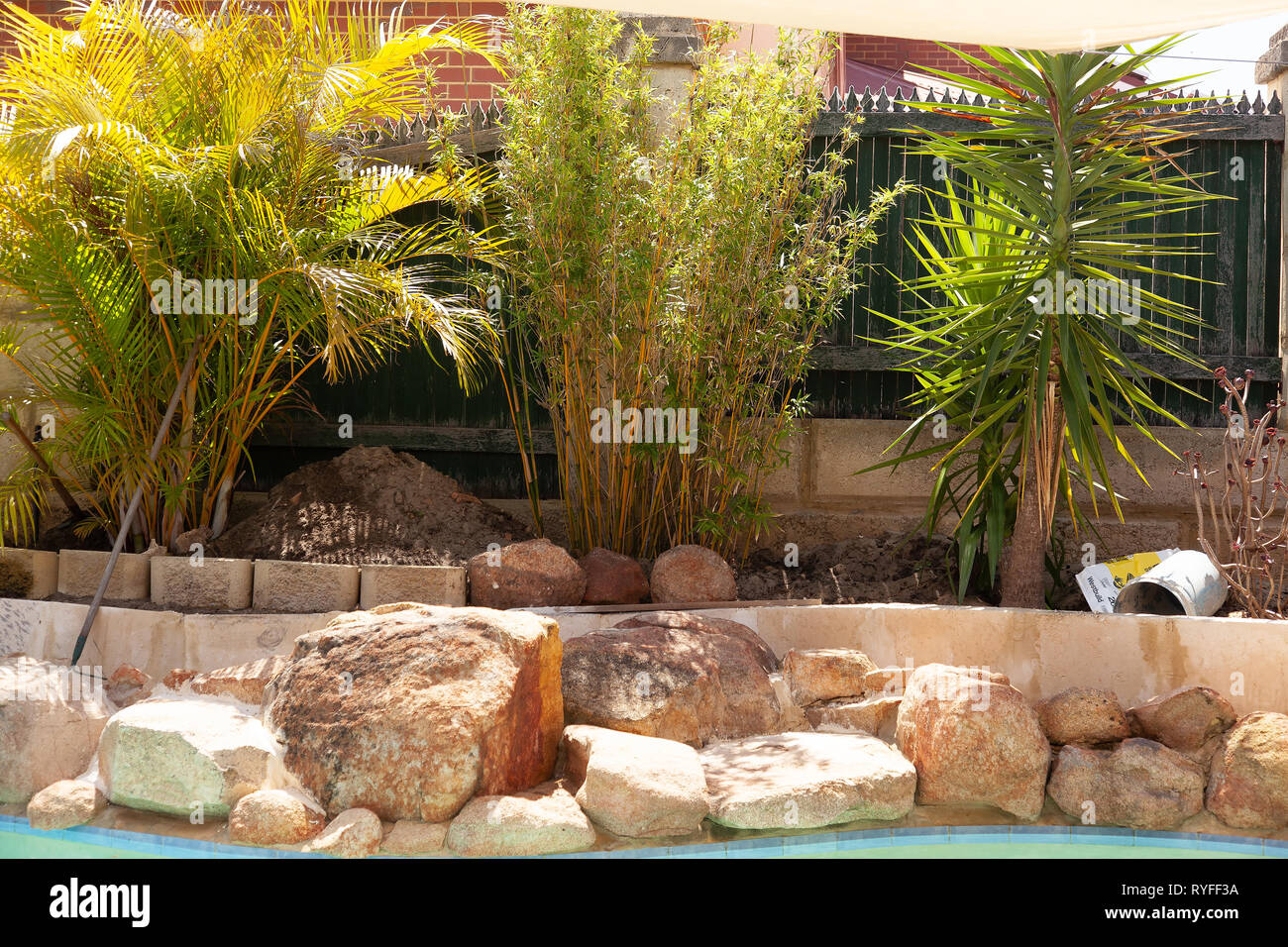 Rock pool garden hi-res stock photography and images - Alamy