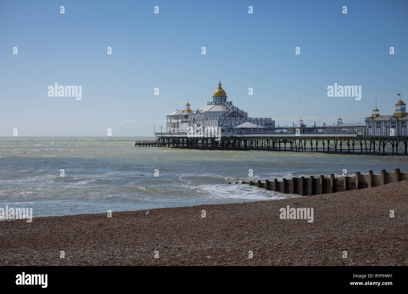 Eastbourne strand hi-res stock photography and images - Alamy