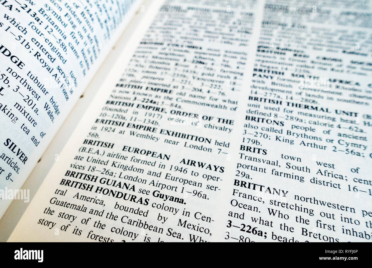 Encyclopedia page hi-res stock photography and images - Alamy