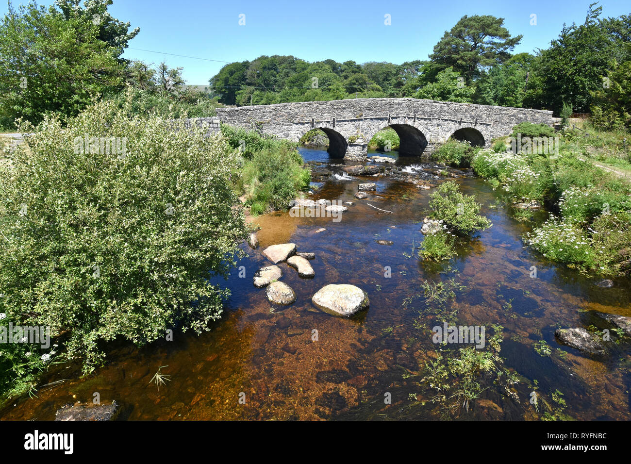 Clapper stone bridge hi-res stock photography and images - Alamy