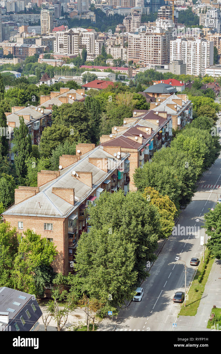 Khrushchyovka hi-res stock photography and images - Alamy