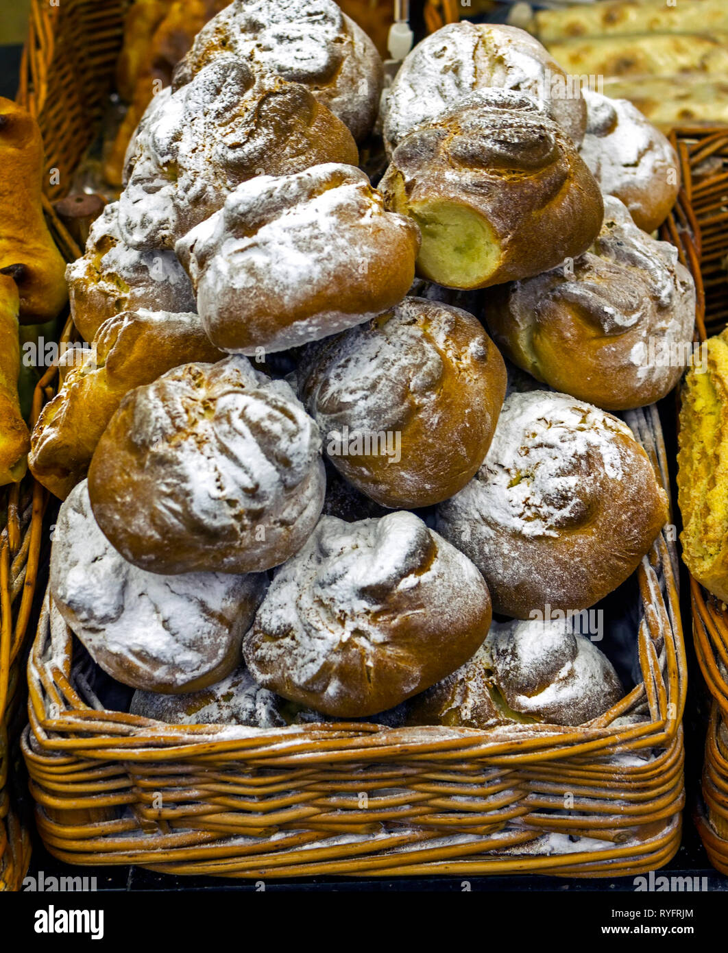 Armenian traditional crafts hi-res stock photography and images - Alamy