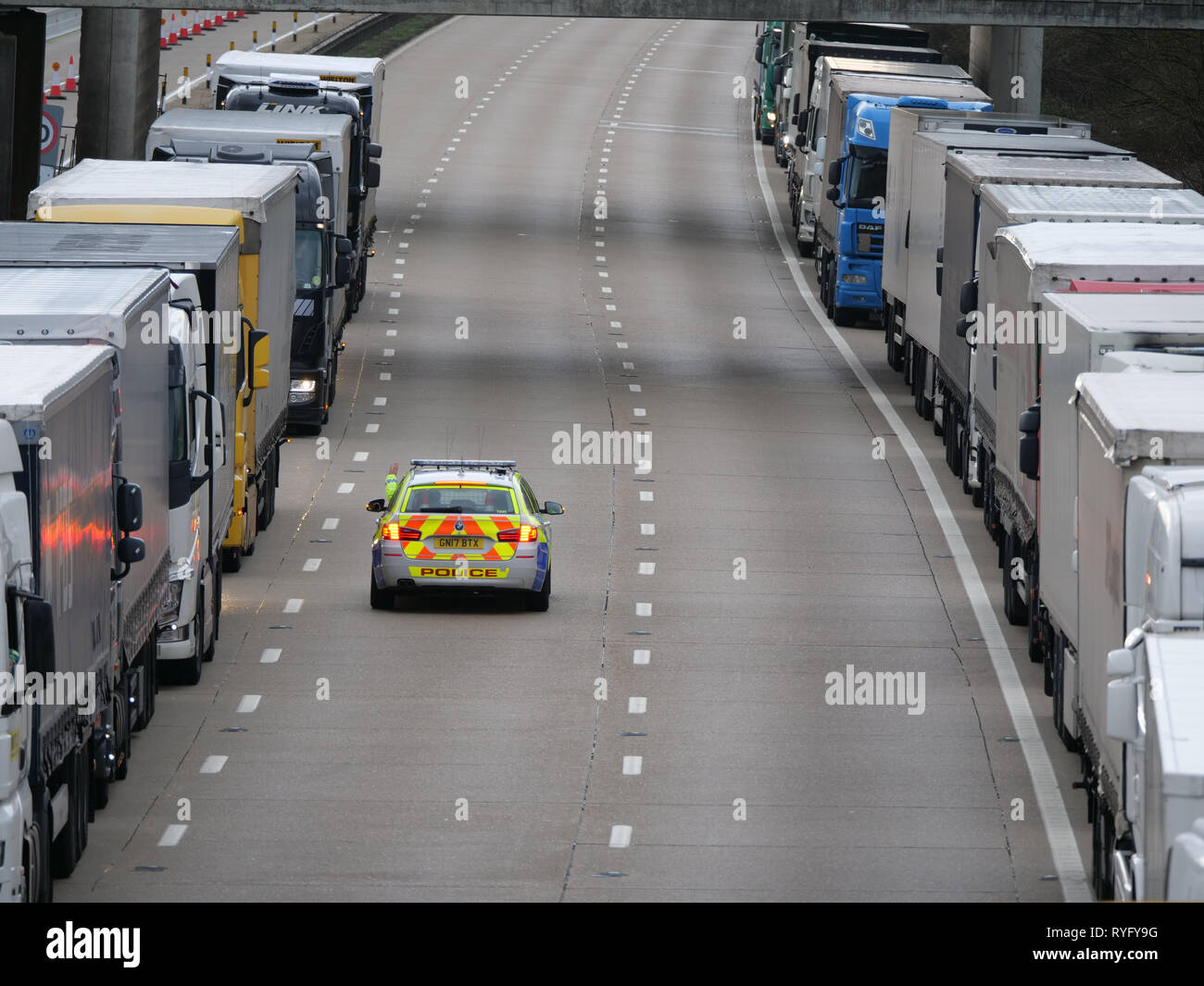 M20 motorway hi-res stock photography and images - Alamy