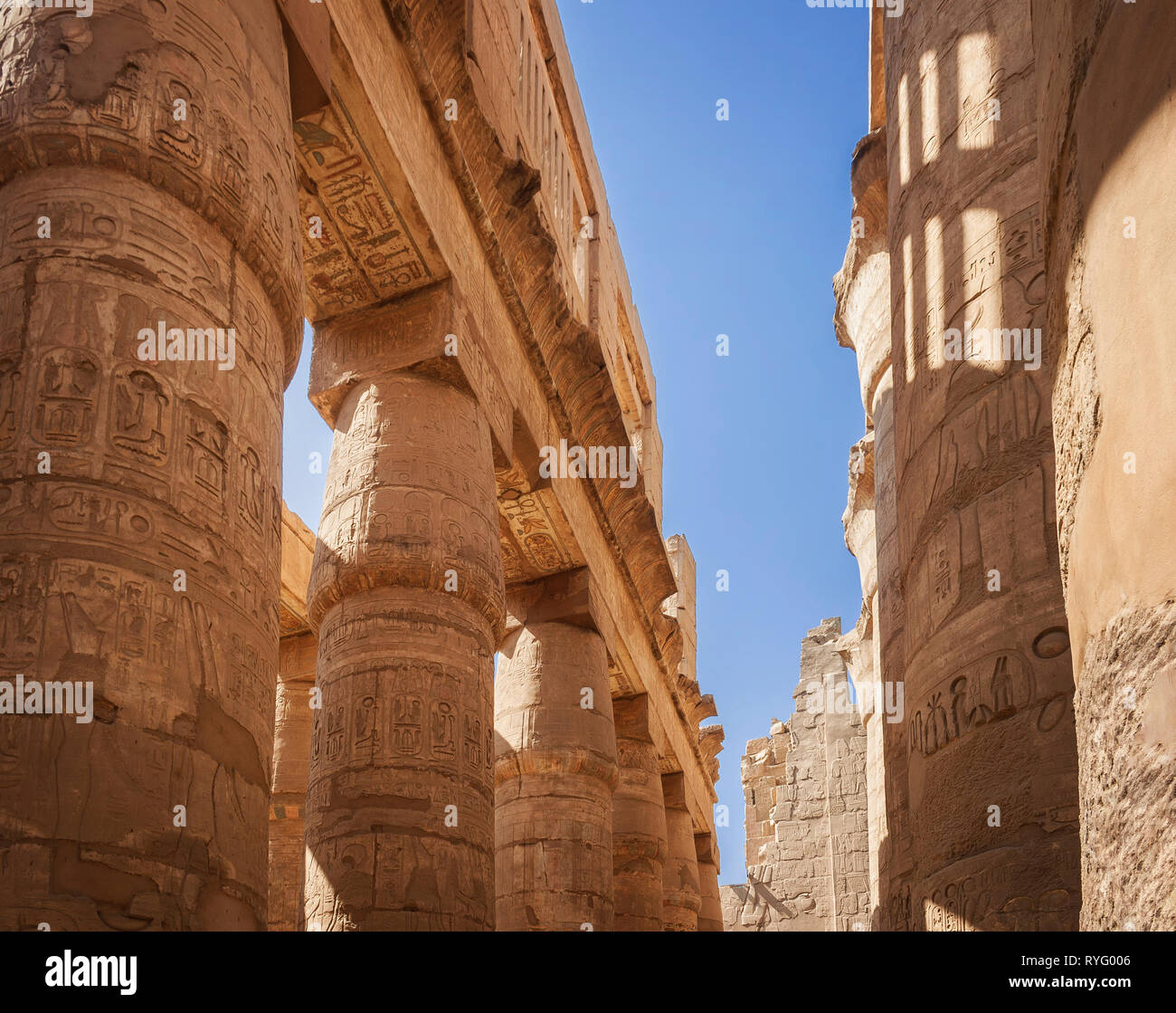 Temple buildings in the ancient complex of Karnak in Egypt Stock Photo ...