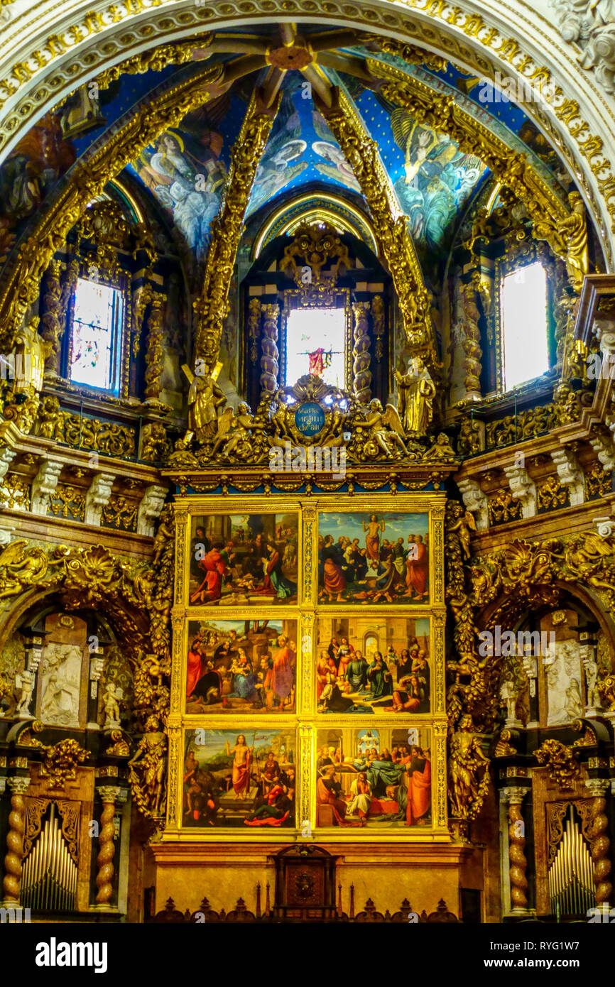Valencia Spain Cathedral altarpiece Valencia Cathedral Interior Main ...