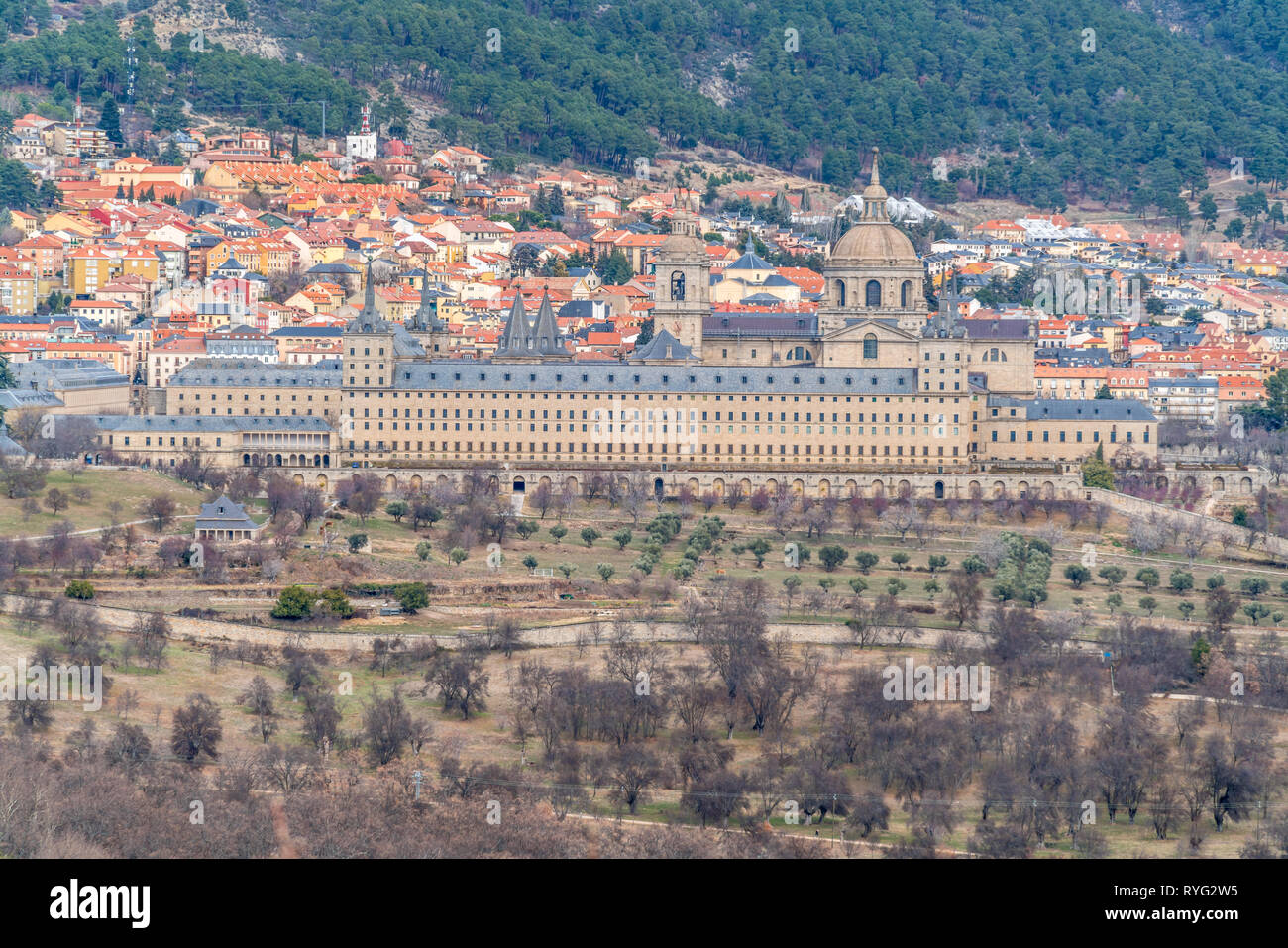 Real basilica de san lorenzo de el escorial hi-res stock photography ...