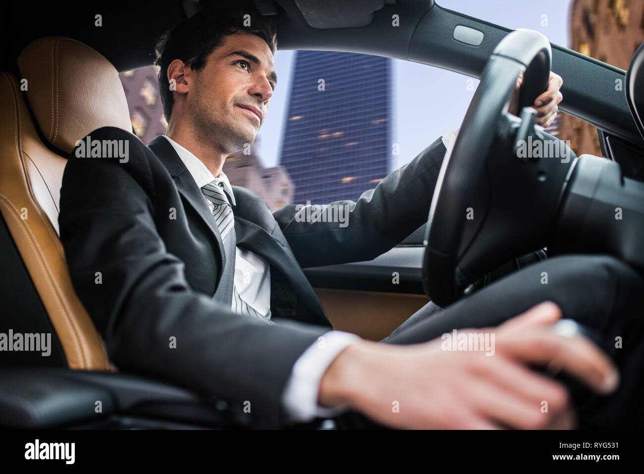 Car company hi hi-res stock photography and images - Alamy