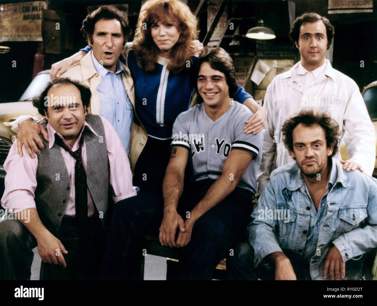 Taxi Judd Hirsch 1978 High Resolution Stock Photography and Images - Alamy