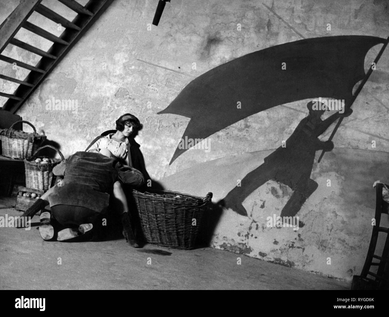 1900 Film High Resolution Stock Photography and Images - Alamy