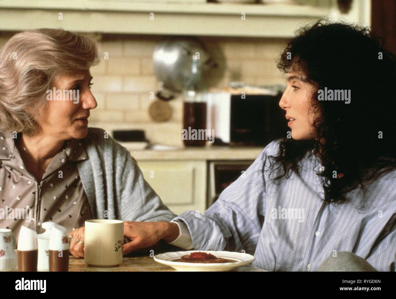 Moonstruck (1987) High Resolution Stock Photography and Images - Alamy
