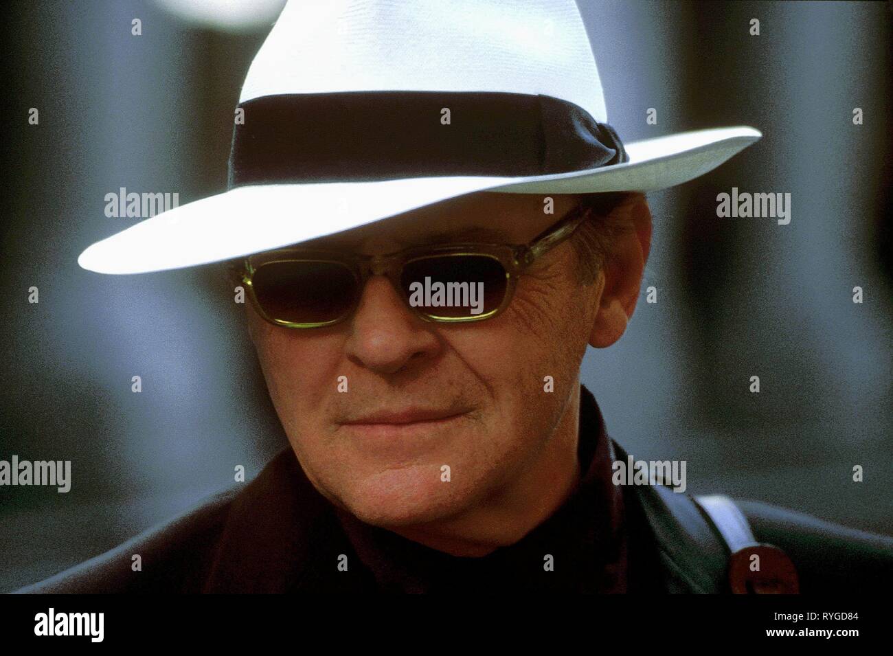 Hannibal 2001 Anthony Hopkins High Resolution Stock Photography and ...