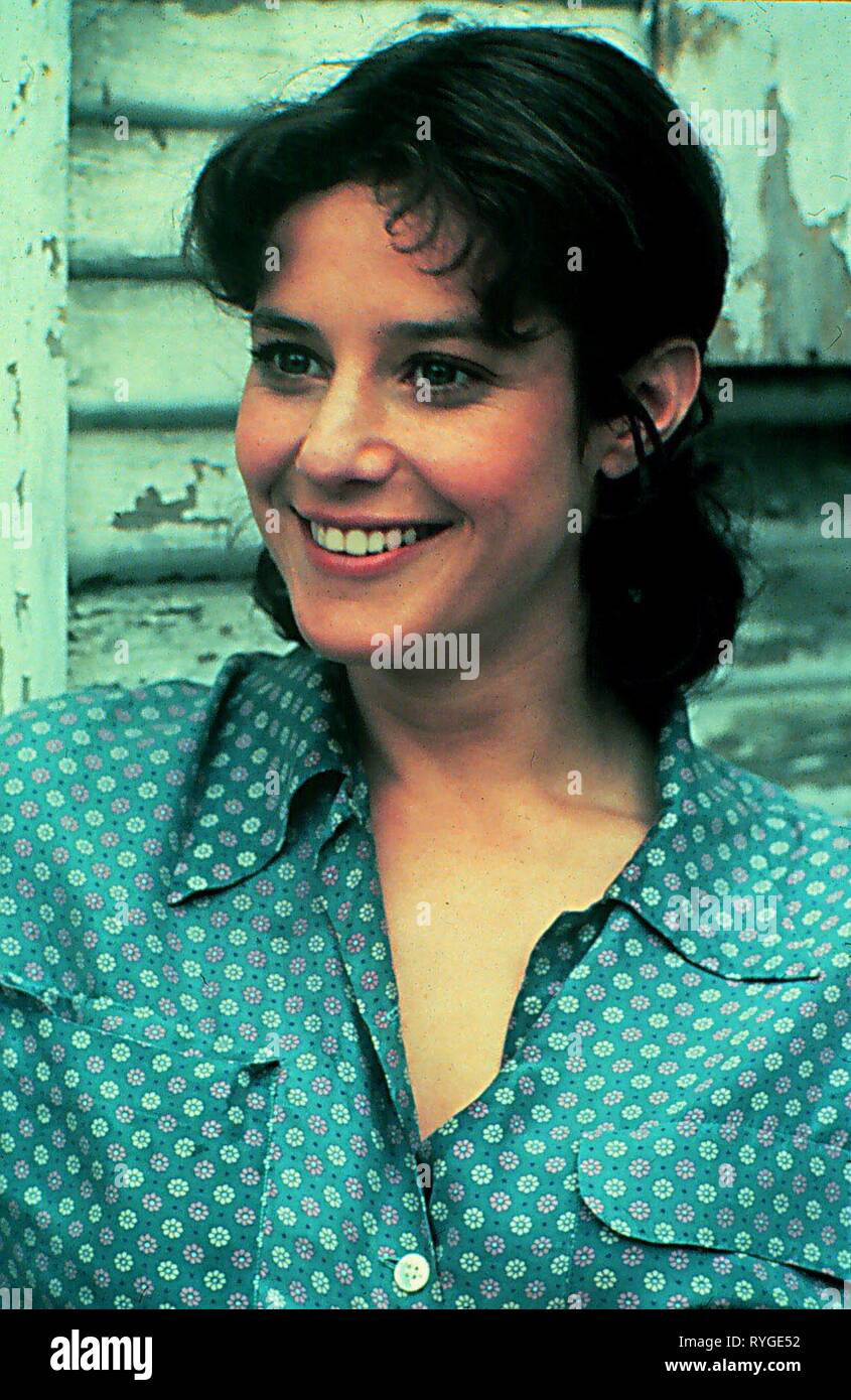 DEBRA WINGER, TERMS OF ENDEARMENT, 1983 Stock Photo - Alamy