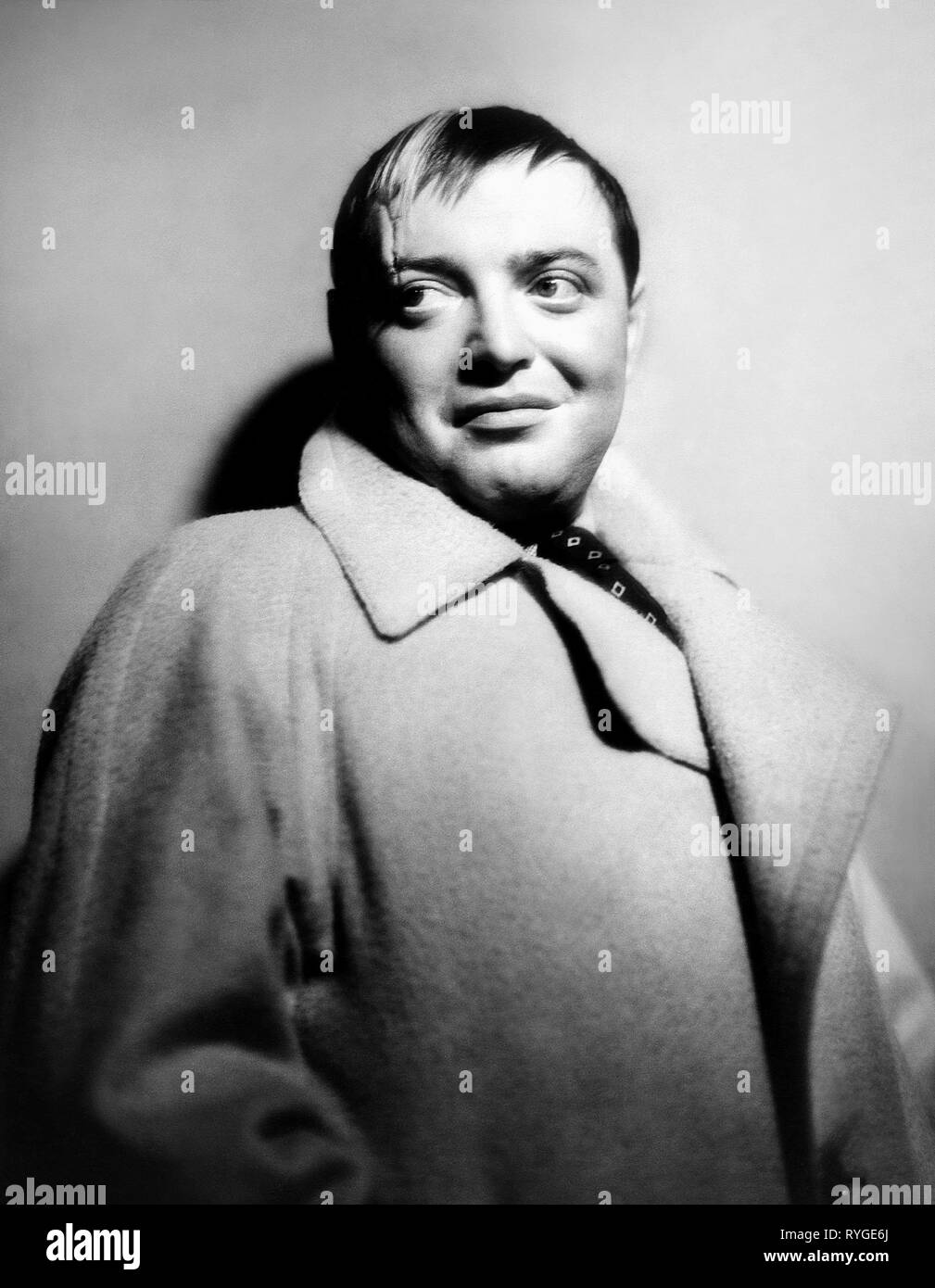 Peter lorre hi-res stock photography and images - Alamy
