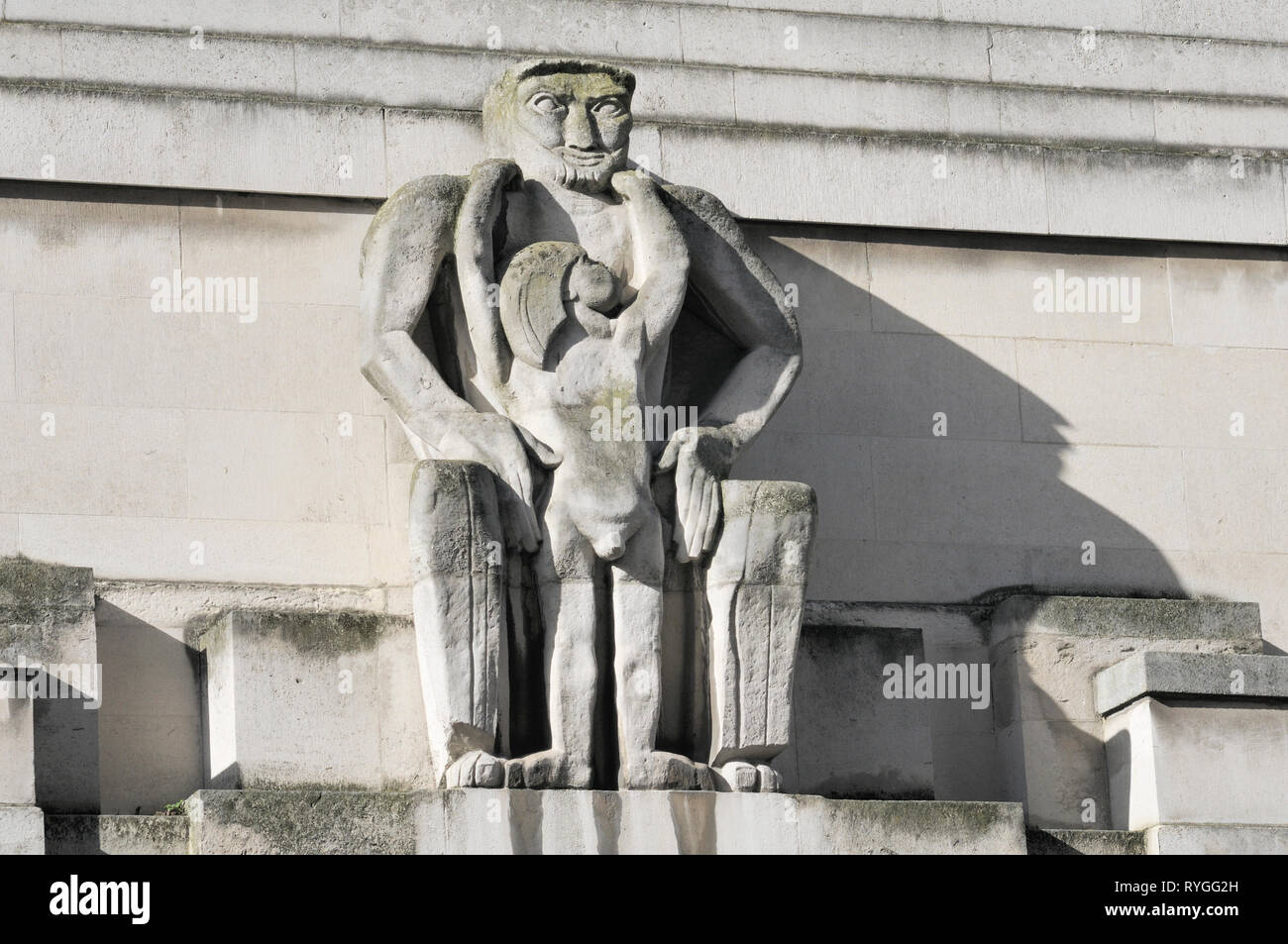 Jacob Epstein's 1928 sculpture "Day" at 55 Broadway, Transport for ...