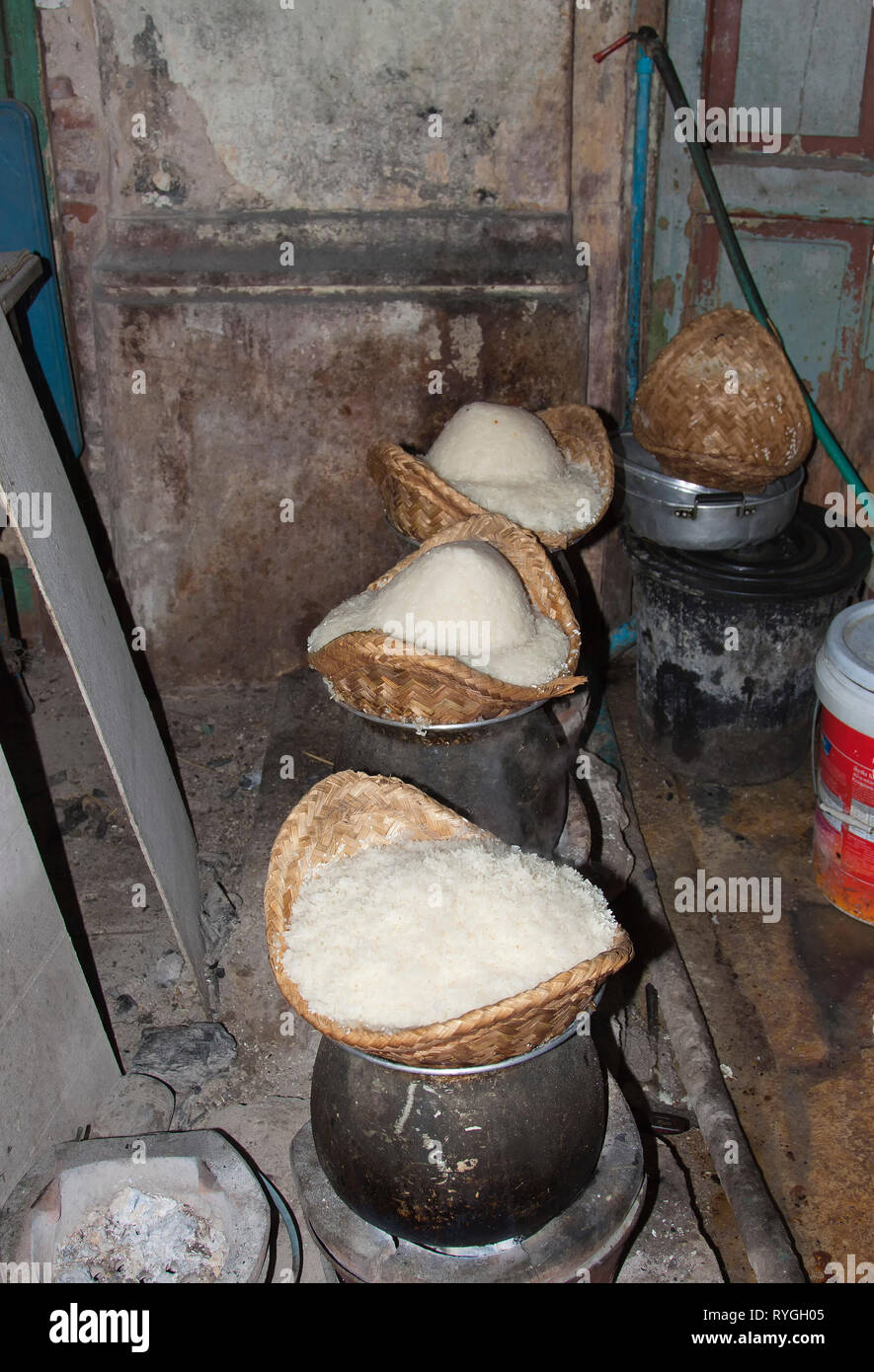 Rice cooking in a traditional way, Bangkok, Thailand Stock Photo - Alamy