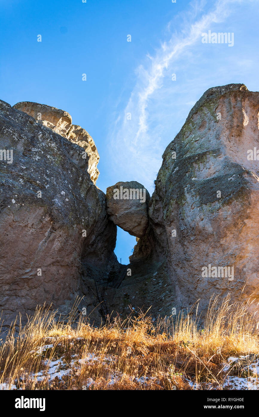 Geology geological erosion cliff hi-res stock photography and images ...