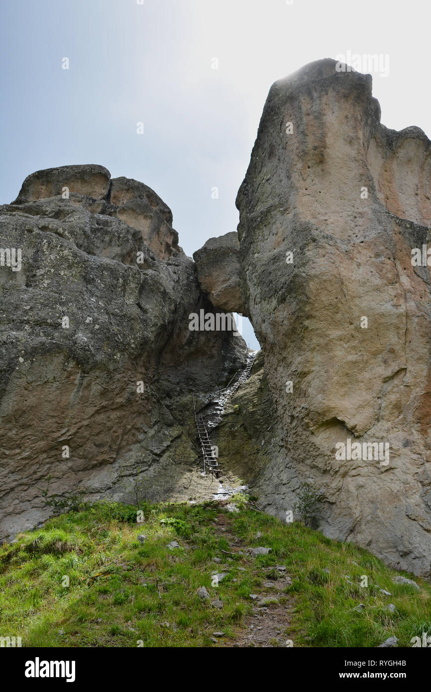 Stone stuck hi-res stock photography and images - Alamy