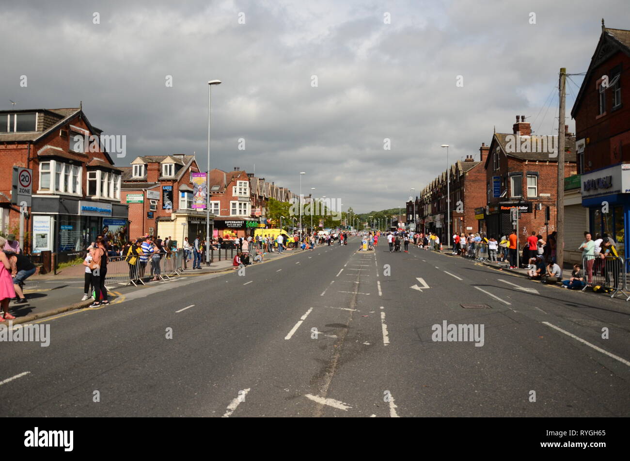 Roundhay road harehills leeds hi-res stock photography and images - Alamy