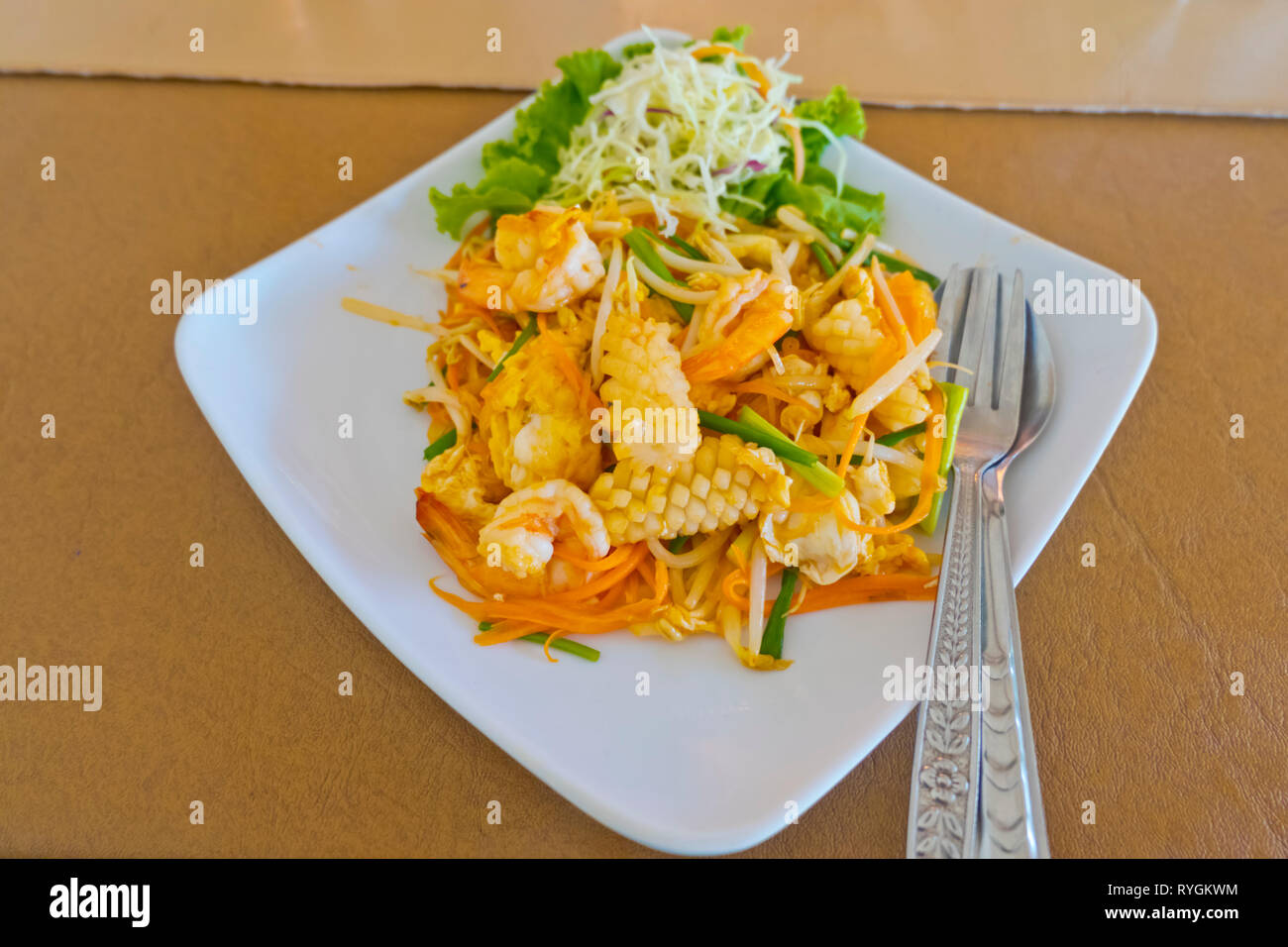 Pat thai with seafood, restaurant at Sai Kaew beach, Ko Samet, Thailand ...