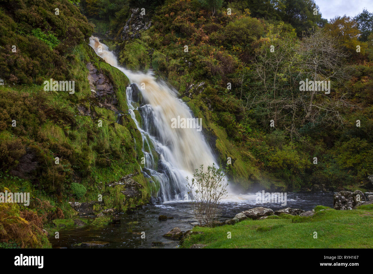 Assaranca Waterfall between Ardara and Maghera Caves Stock Photo - Alamy