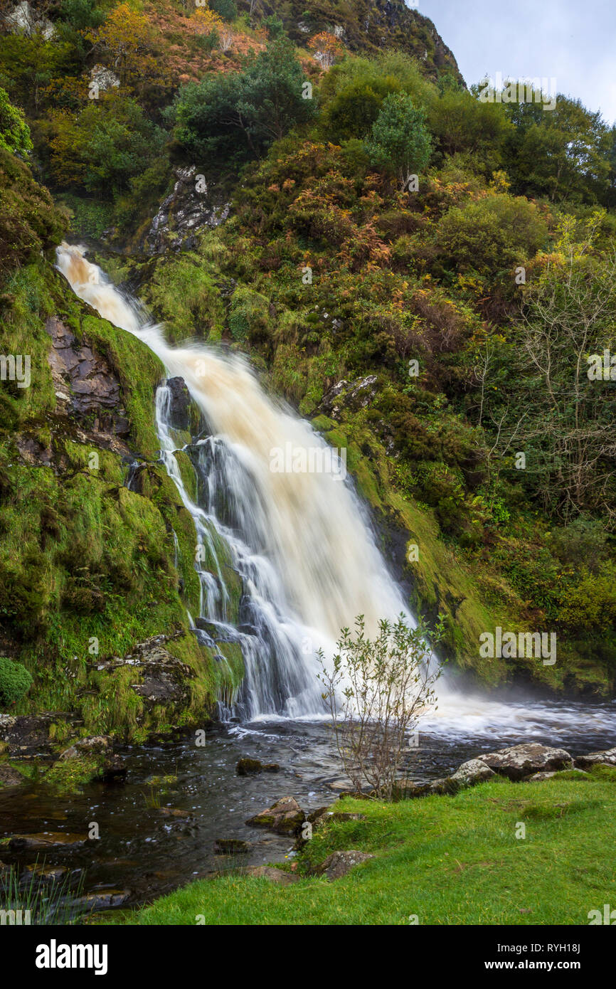 Assaranca Waterfall between Ardara and Maghera Caves Stock Photo - Alamy