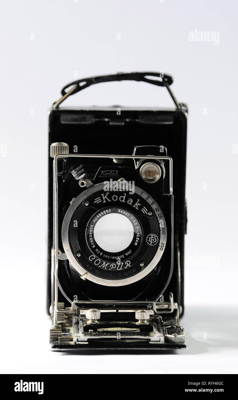 Kodak camera 1900s hi-res stock photography and images - Alamy