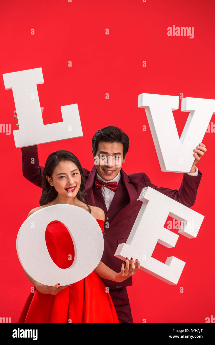 Couple looking best colour hi-res stock photography and images - Alamy